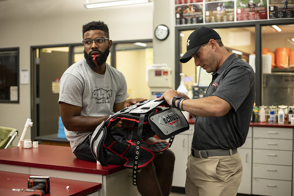 Where to find a job as an athletic trainer (and how to get one ...